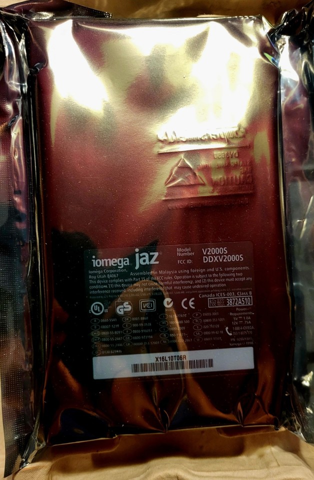 New Iomega JAZ 2GB External Ultra SCSI Drive for PC or MAC New Sealed ...