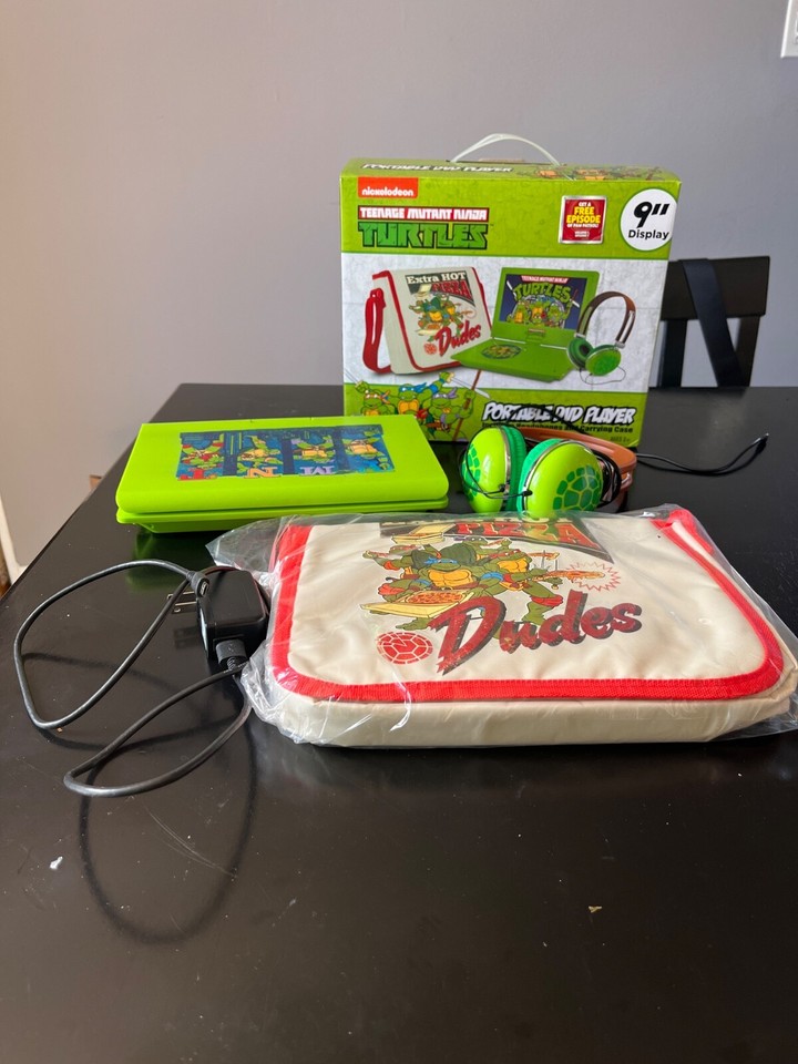 TMNT Ninja Turtles DVD Player With Carrying Case And Headphones Tested ...