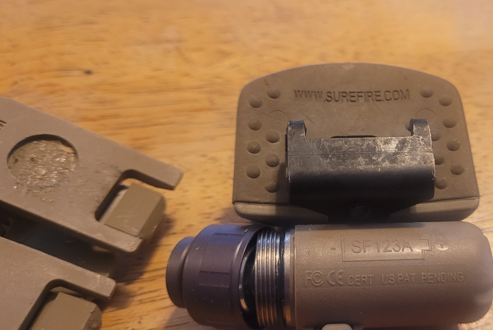 Read Surefire HL1 Helmet Light (White & IR) working condition DP-10149 ...