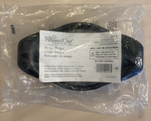 NEW *The Pampered Chef* Mango Wedger 2418 ~Sealed in Original Packaging ...