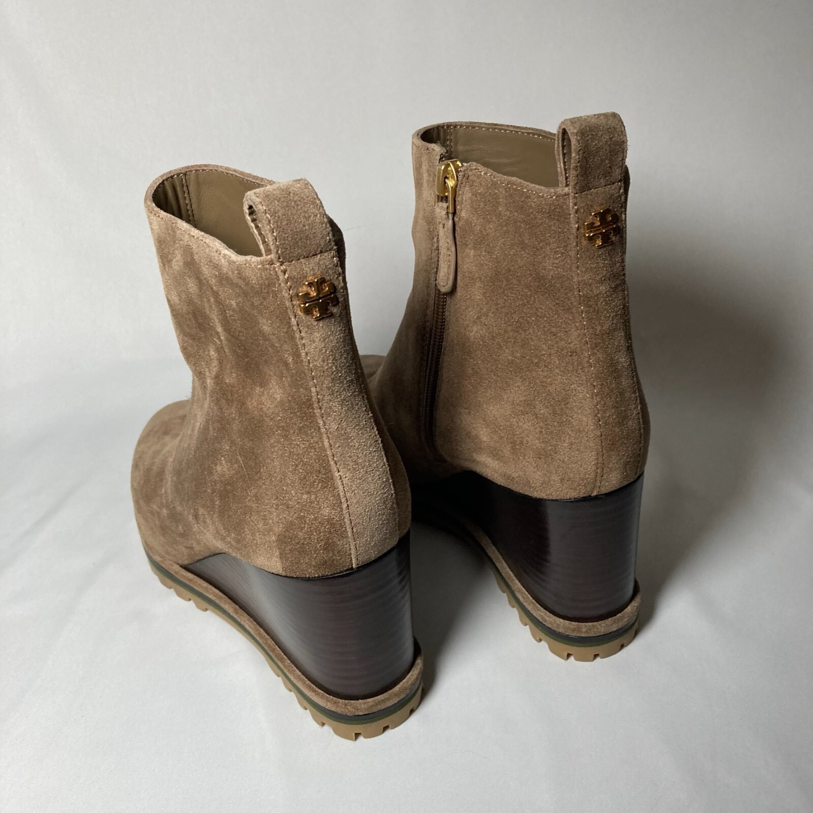 Tory Burch SUEDE LOGO LUG SOLE WEDGE BOOT Beige Size … - Gem