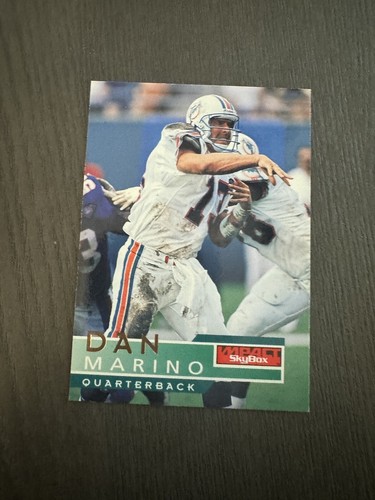 1995 Skybox Impact #84 DAN MARINO Miami Dolphins Football Card HOF | eBay