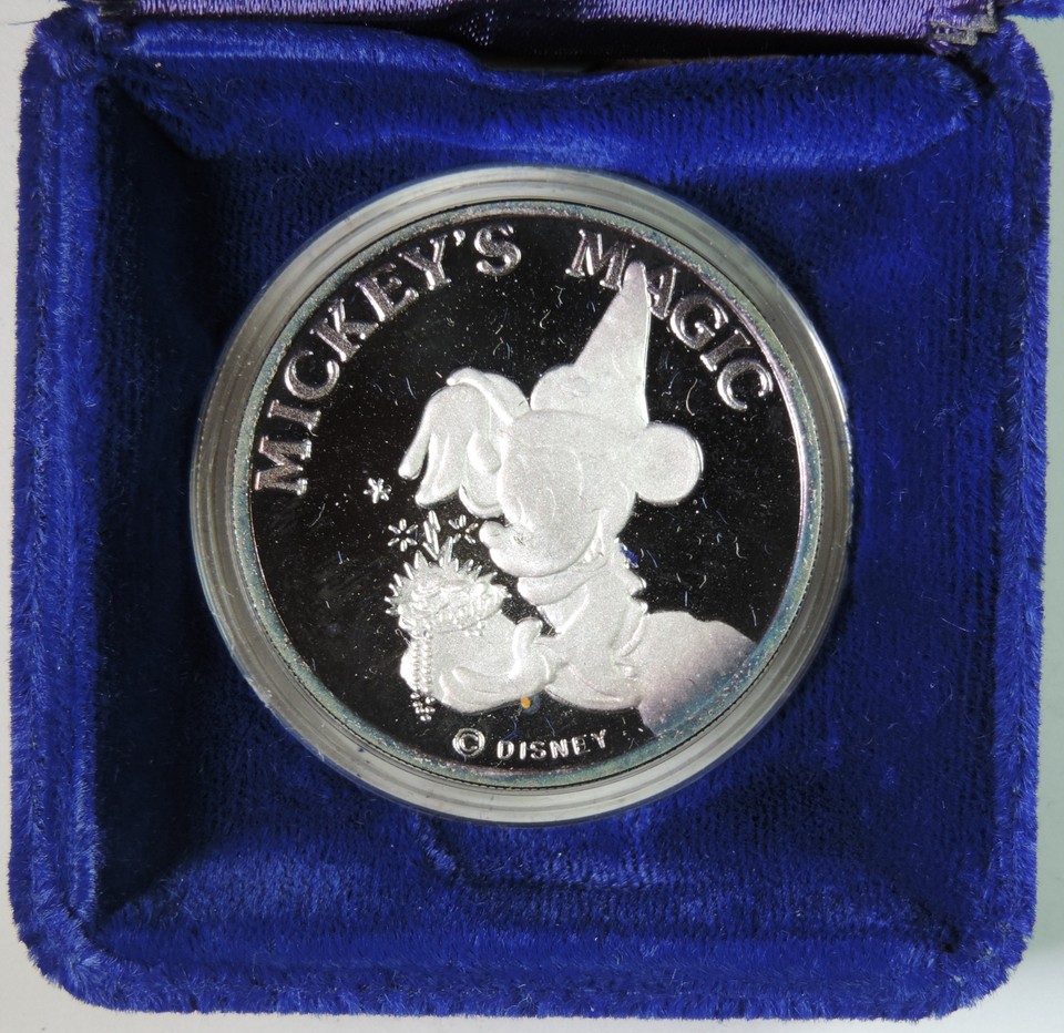 1987 Rarities Mint Mickey's Magic Good Luck Disney .999 1oz Silver ...