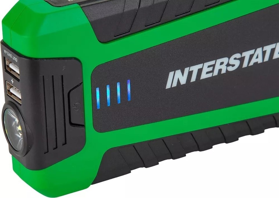 Interstate Batteries Jump Starter and Charger 12V 700A (8,000mAh, 8Ah ...