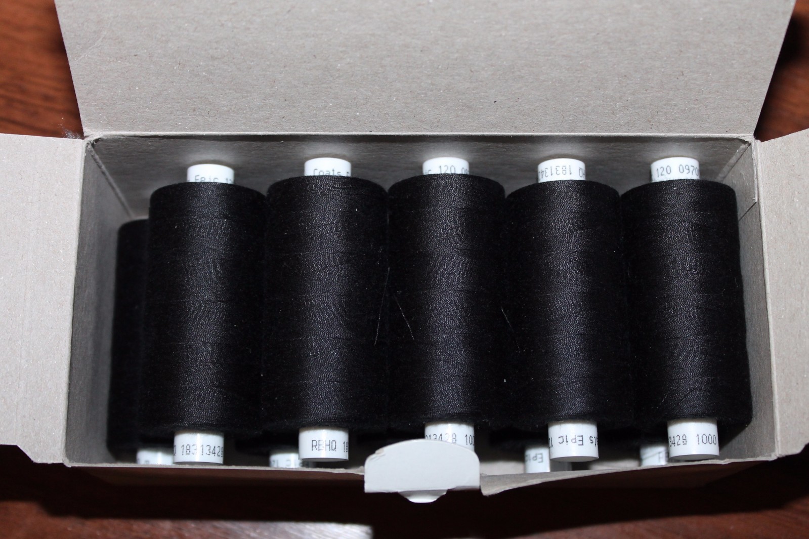 Thread Coats Epic 120, 10 spools, 100% Polyester Corespun, Col: 09700 ...