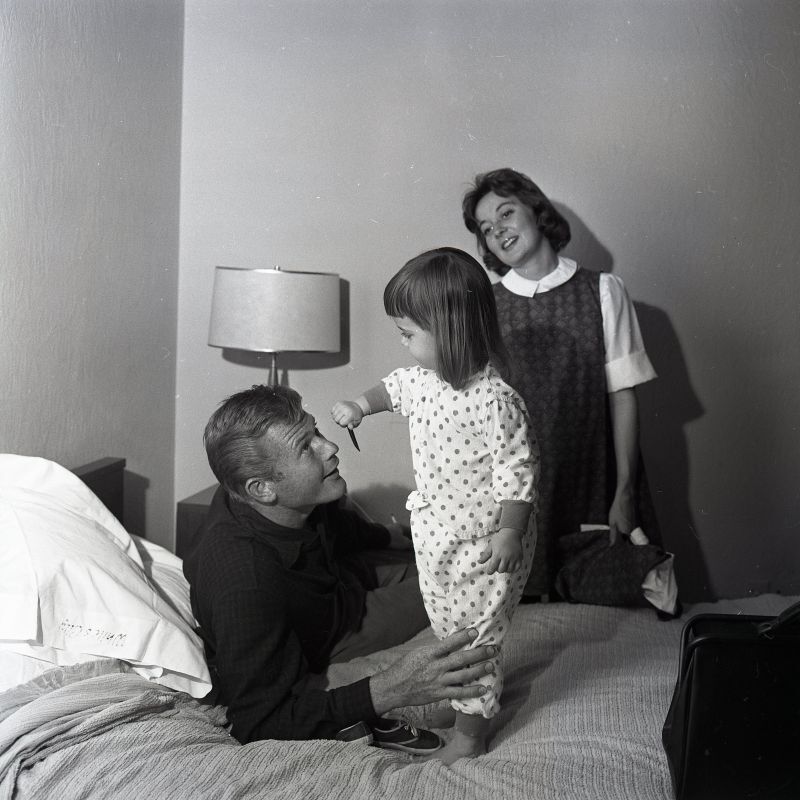 Martin Milner And His Family Actors George Maharis And Martin Milner