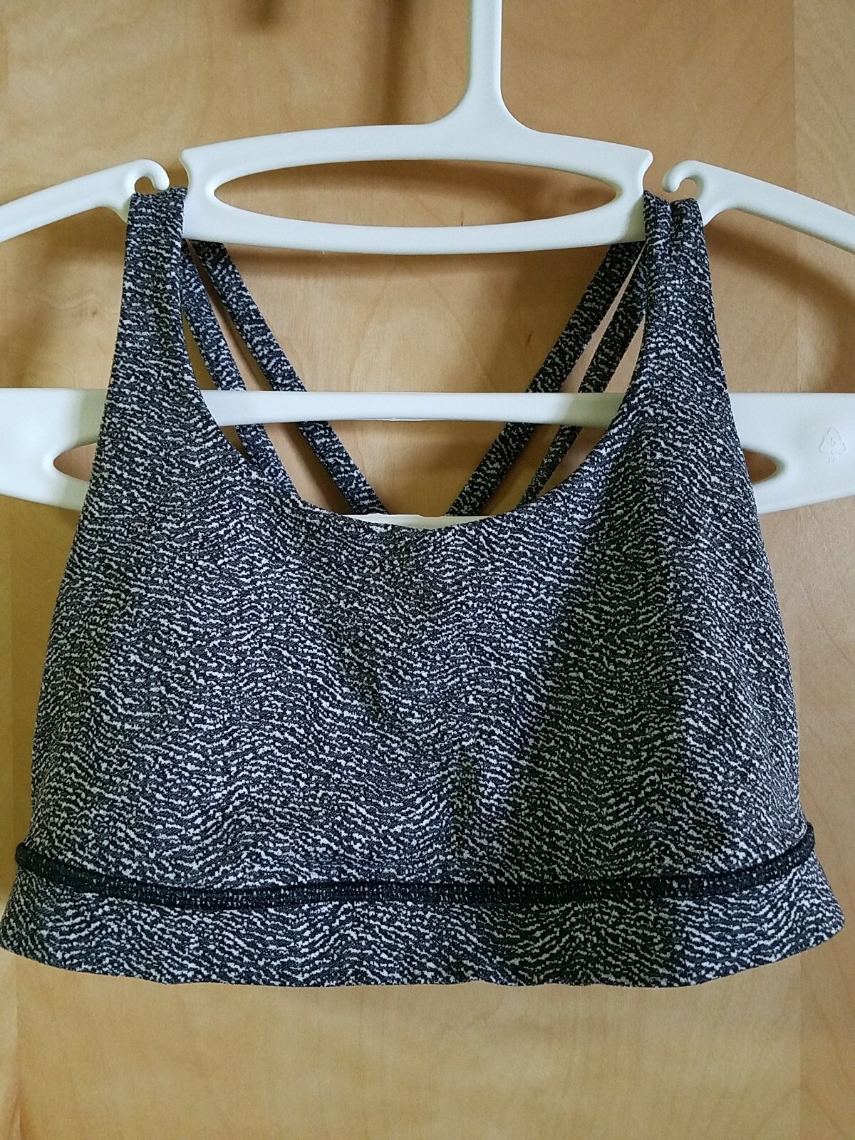 Lululemon Energy Bra Iced Wave White Black/Ice Breake… - Gem