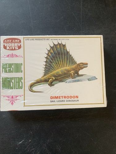 Vintage PREHISTORIC MONSTERS Dimetrodon Model Kit Life-Like 1968 ...