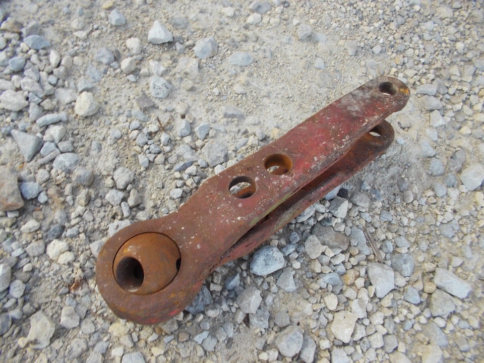 Farmall IH 200 230 SC tractor 2pt fasthitch left main lift arm bracket ...