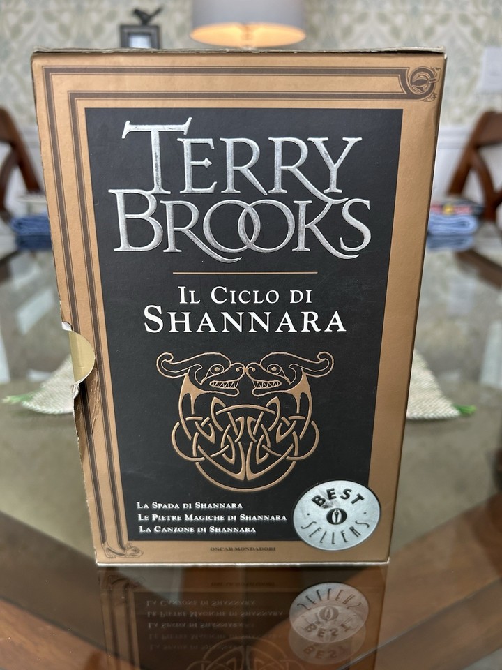 The Cycle Of Shannara Italian Box Set Terry Brooks Sword, Elfstones ...