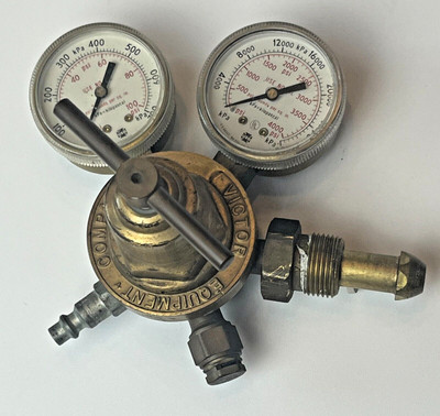 Regulators - Compressed Gas Regulator