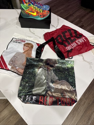 Taylor Swift Official THE RED TOUR Concert VIP Vinyl Tote Bag Plastic ...