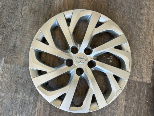 Factory Toyota Corolla Hubcap Wheel Cover 2017 2018 2019 16" 61181 | eBay