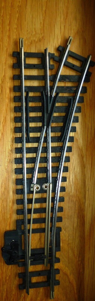 Hornby Steel Track Left & Right Hand Points R612 & R613 | eBay UK