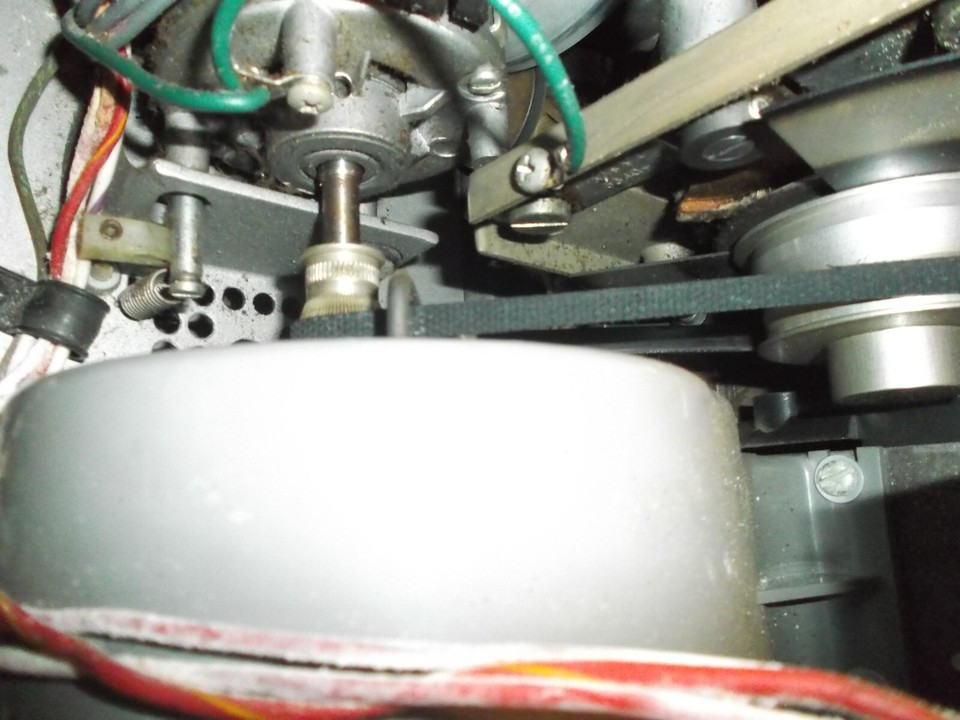 Vintage 16mm projector/ RCA #1600 - FOR PARTS OR REPAIR/See description ...