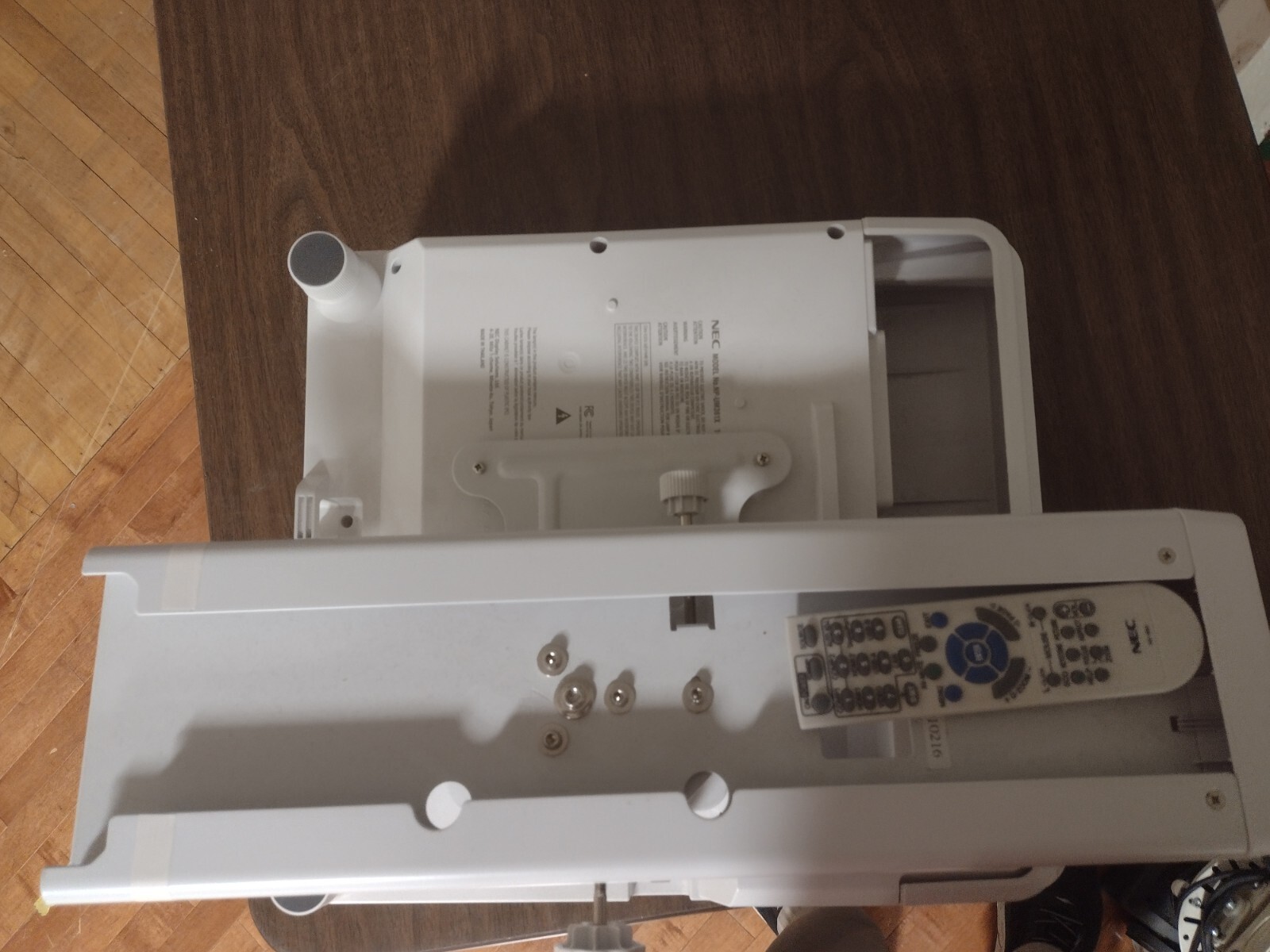 Interactive Smart Board M600 & NEC NP-UM361X projector | eBay