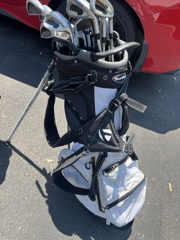 Golf Bags/ carry / stand, with double strap, GR888 group of bags $98 ...