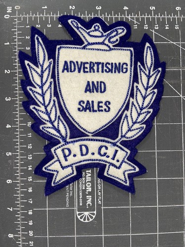 Perth & District Collegiate Institute Chenille Felt Patch PDCI ...