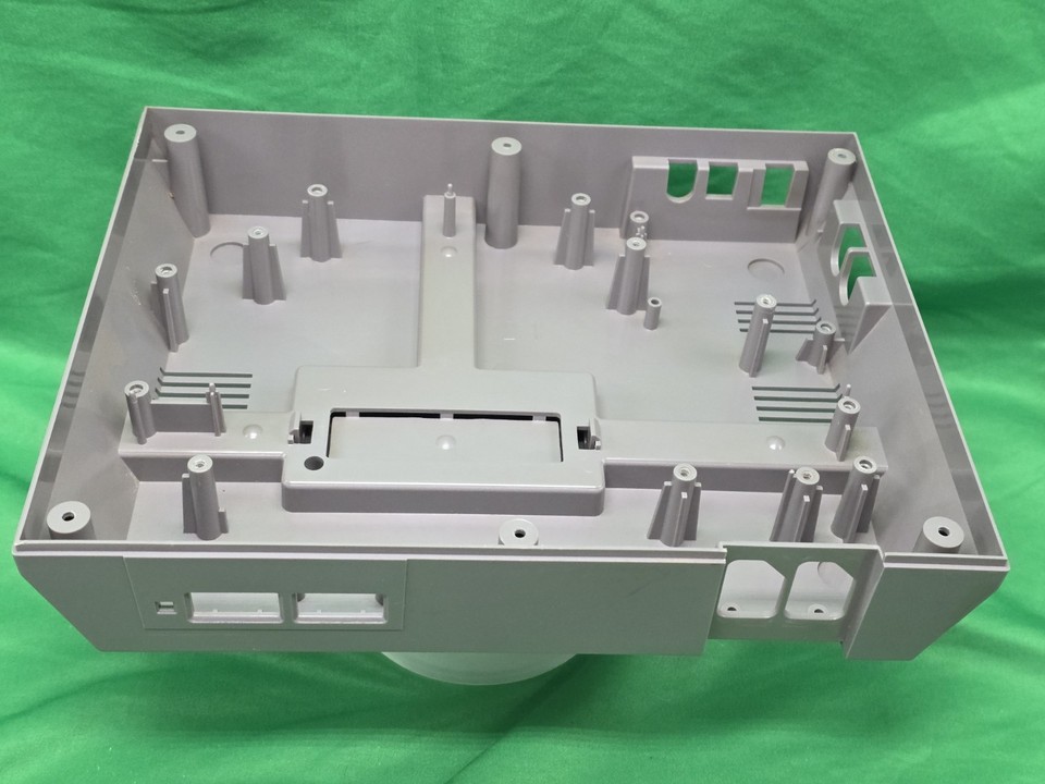 Official Original Nintendo NES OEM Bottom Shell/Housing NES-001 No ...