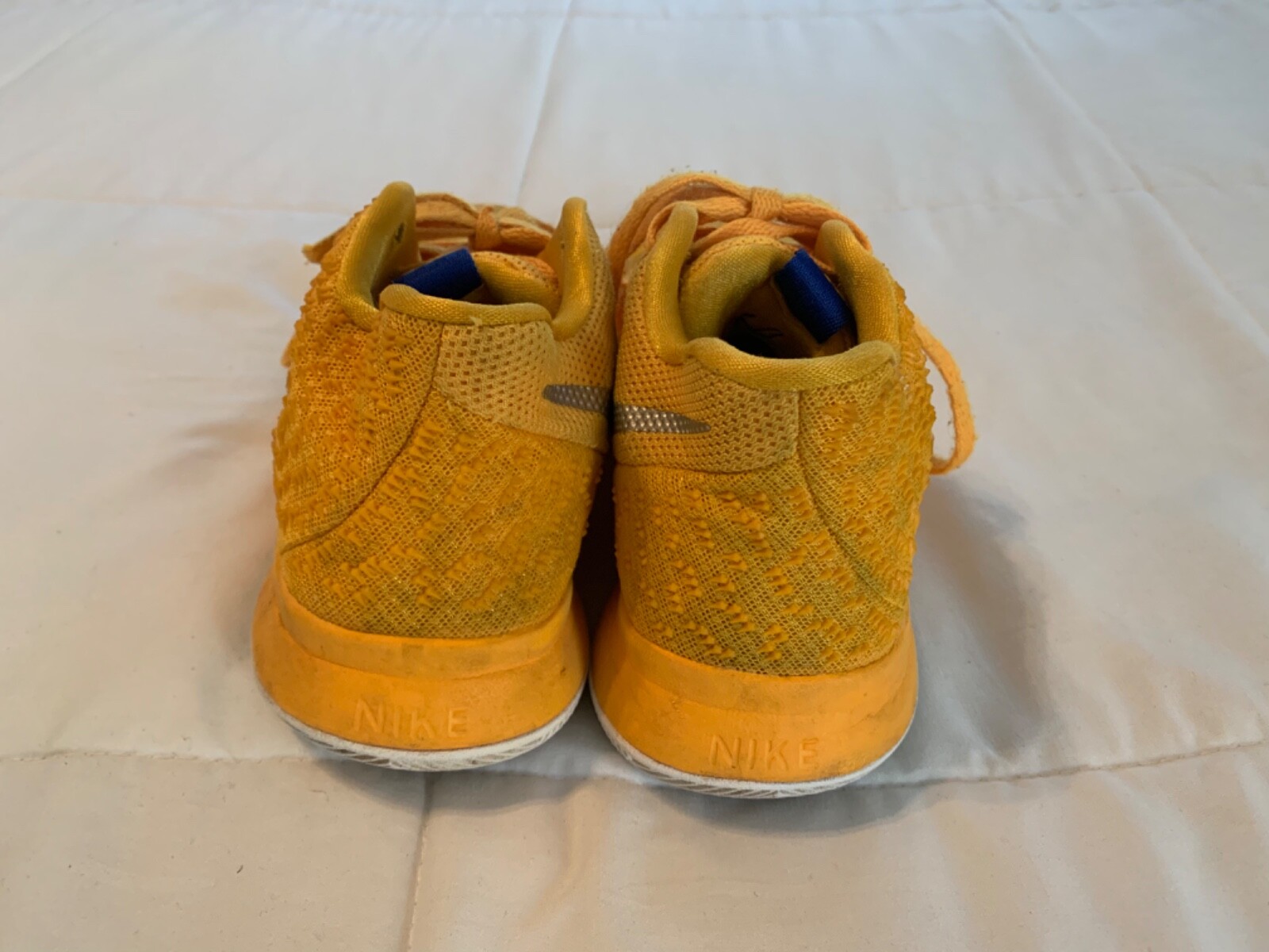 Nike Kyrie 3 Mac and Cheese Basketball Shoes Size 7 Y Youth 859466-791 ...