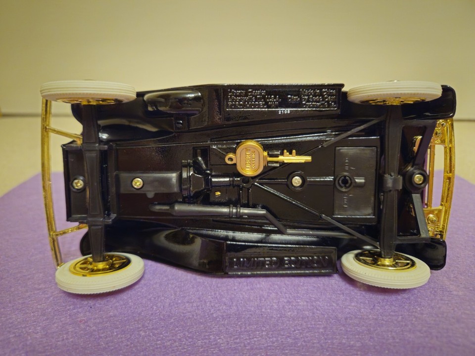 LIBERTY CLASSICS SUN SWEET MODEL A ROADSTER #1508 (33 YEARS OLD) BOX ...