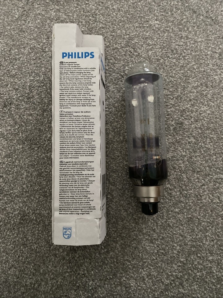 Philips SOX-E 18W BY22d 192806 Low Pressure Sodium Street Flood Light ...