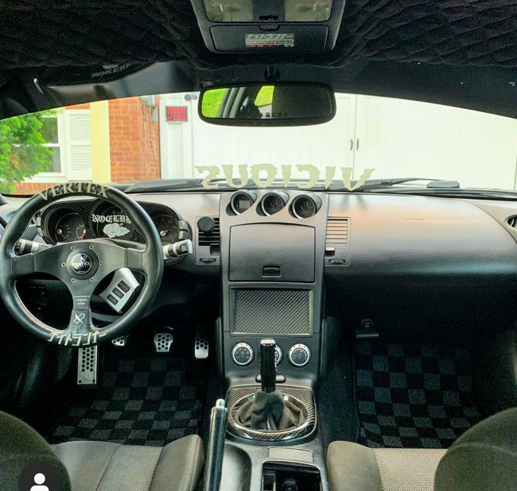 P2M Checkered Flag Race Carpet Floor Mats Set for Nissan Z33 350z ...