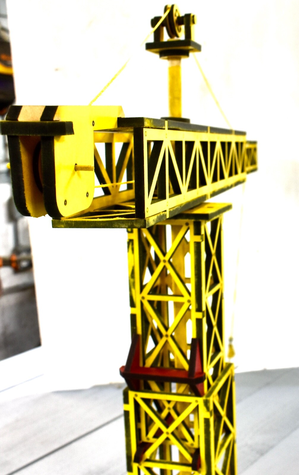 G-SCALE WORKING SLIDING CONSTRUCTION GANTRY CRANE by Doc's Garden ...
