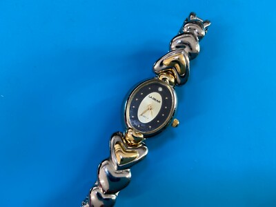LA GEAR Watch LG542 Heart Shaped Band New Battery, WORKING | eBay