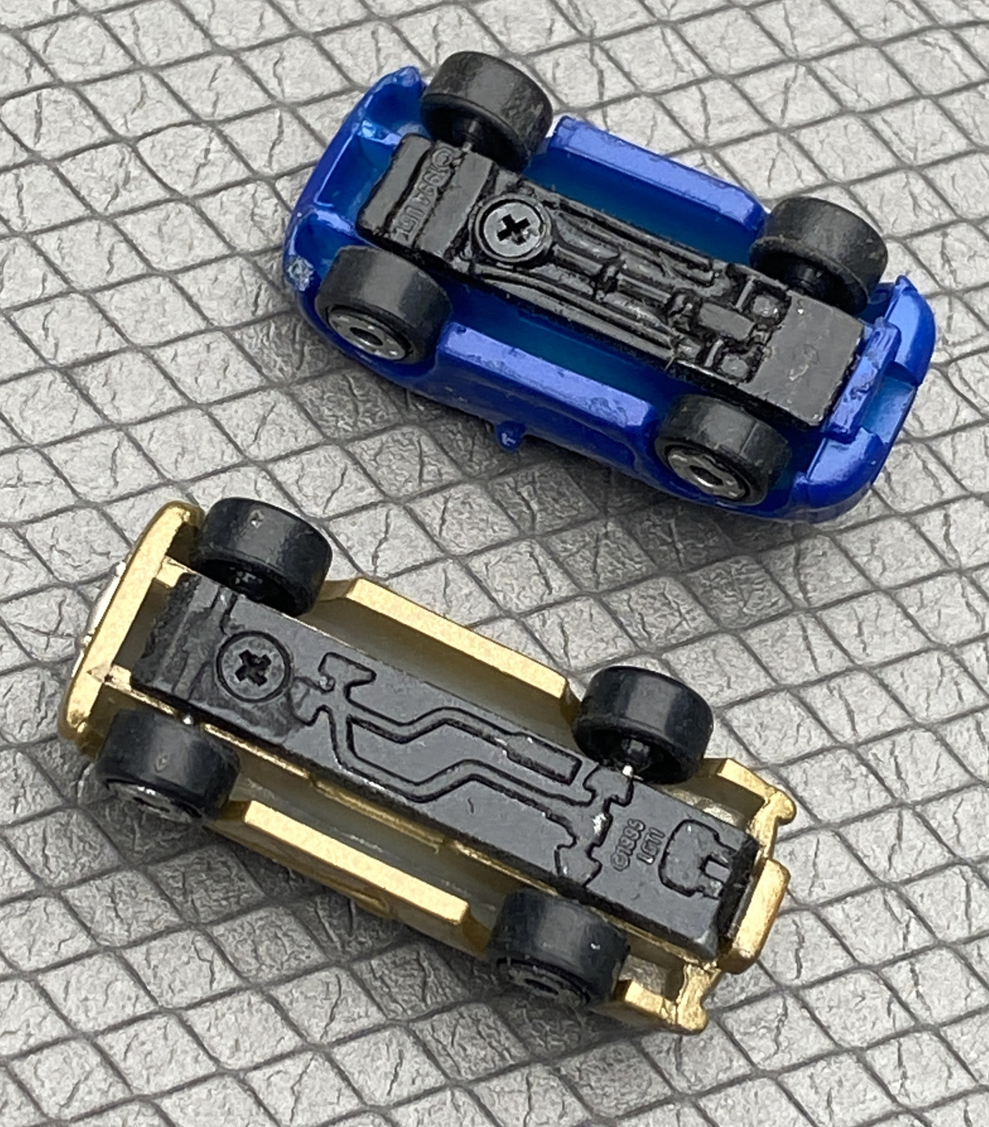 1990 MICRO MACHINES RED TOOL BOX CASE 2 Cars included - Preowned | eBay