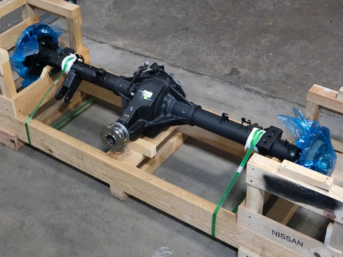 43001 9BLOD Nissan Frontier Rear End and differential assembly without ...