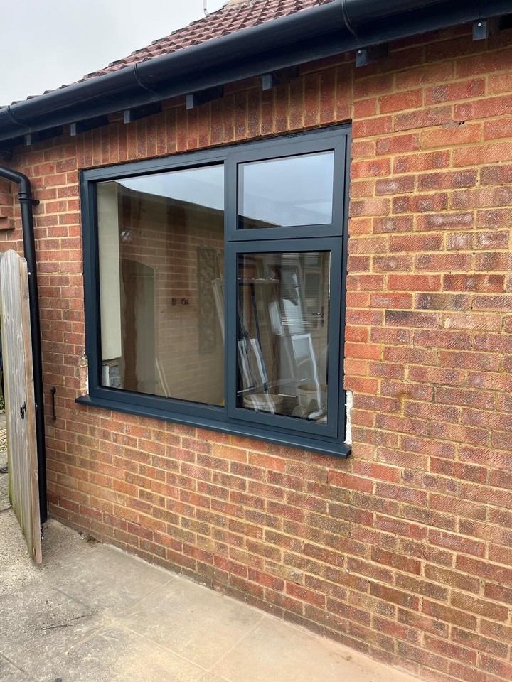 Aluminium Flat casement windows - Black RAL 9005 MATT. Bespoke in 1 ...