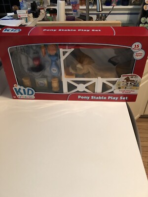 Kid Connection Pony Stable Play Set 15 Pieces Gates Open Trough ...
