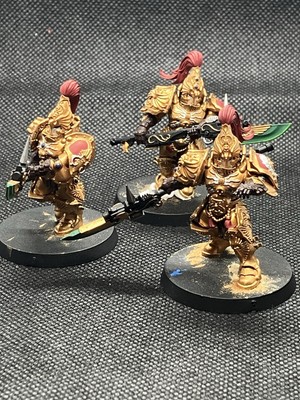 Warhammer 40k adeptus Custodes 3 Custodian Guards With Spears | eBay UK