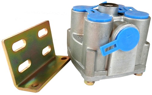 R-12 Air Brake Relay Truck Trailer Valve - Vertical Ports for Heavy ...