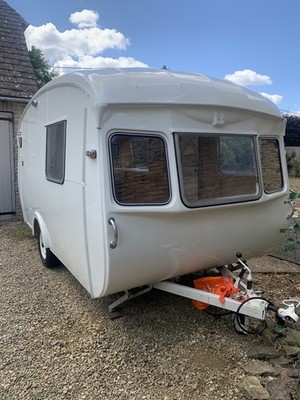 Cheltenham Sable Vintage Caravan, Fully Resprayed, Restoration Nearly ...