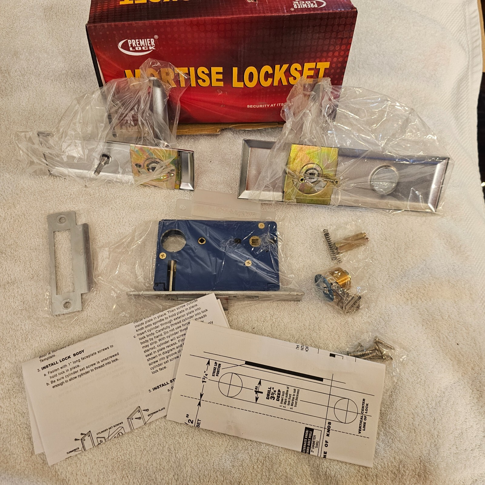 LEVER MORTISE RIGHT KEYED LOCK SET-SATIN CHROME-2 1/2" BACKSET - 2 SC1 ...