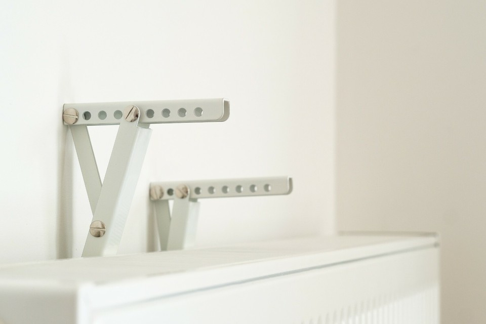 Radiator shelf brackets ‘Kinga’ adjustable height High Quality, White ...