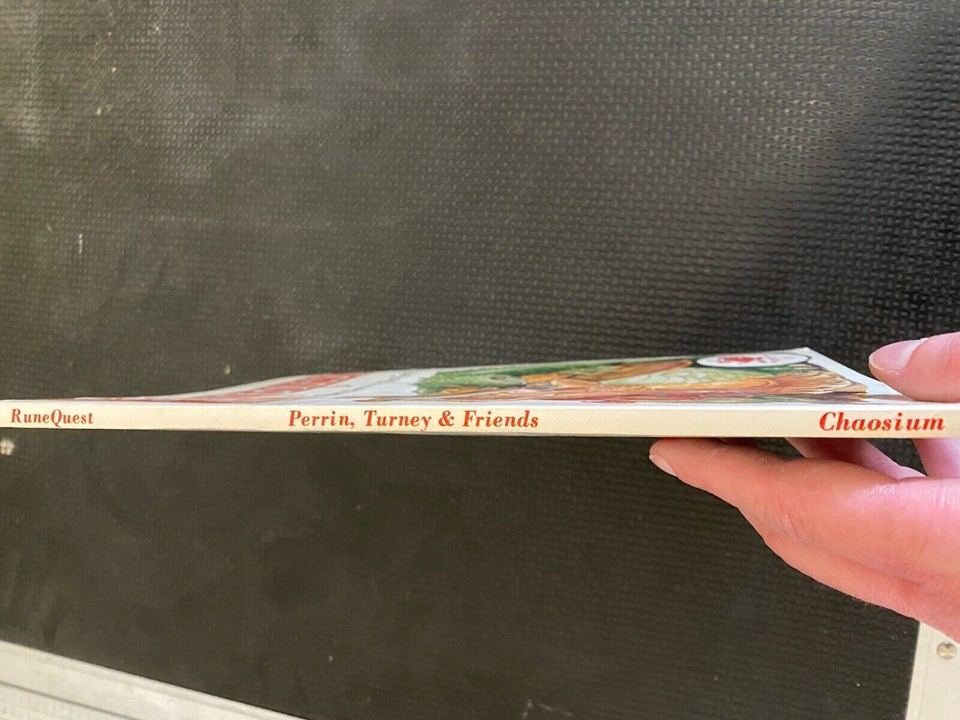RUNEQUEST STEVE PERRIN RAY TURNEY & FRIENDS CHAOSIUM VINTAGE AVALON ...