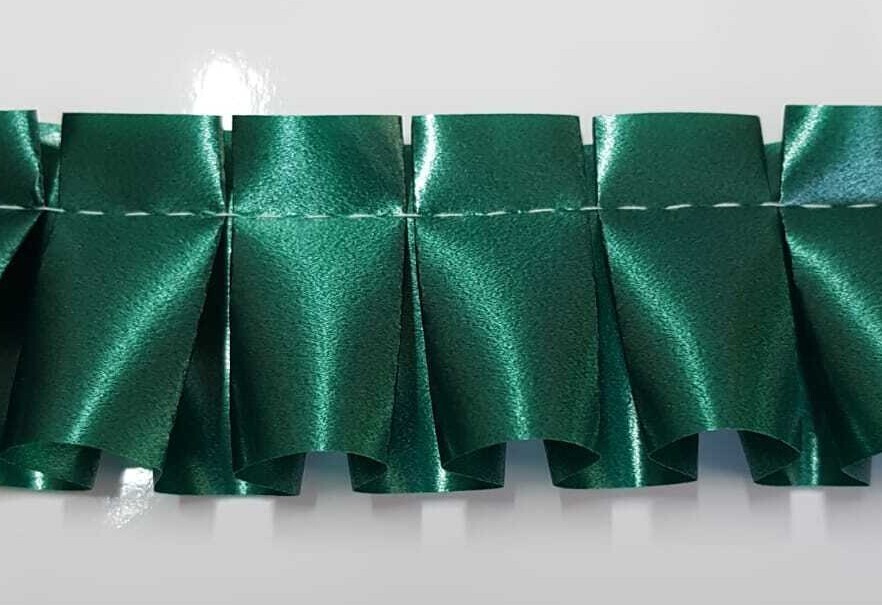 Easy Pleat Ribbon 18 Colours 3 Lengths Pre-Pleated Floristry Tributes ...