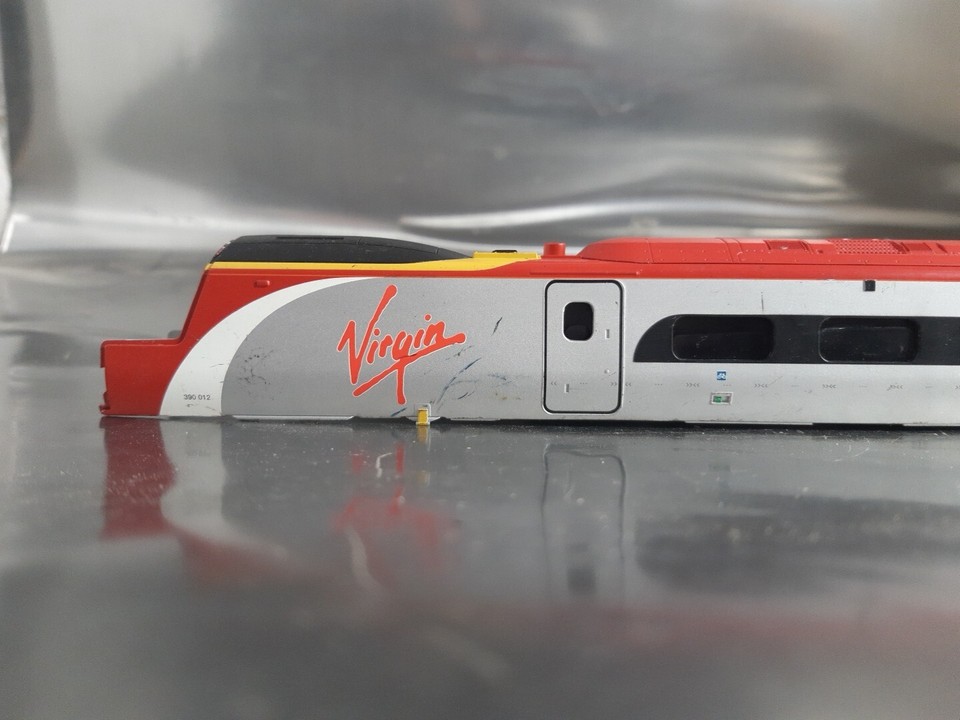 Hornby 00 Class 390 012 Pendolino Virgin Train Locomotive Body Shell ...