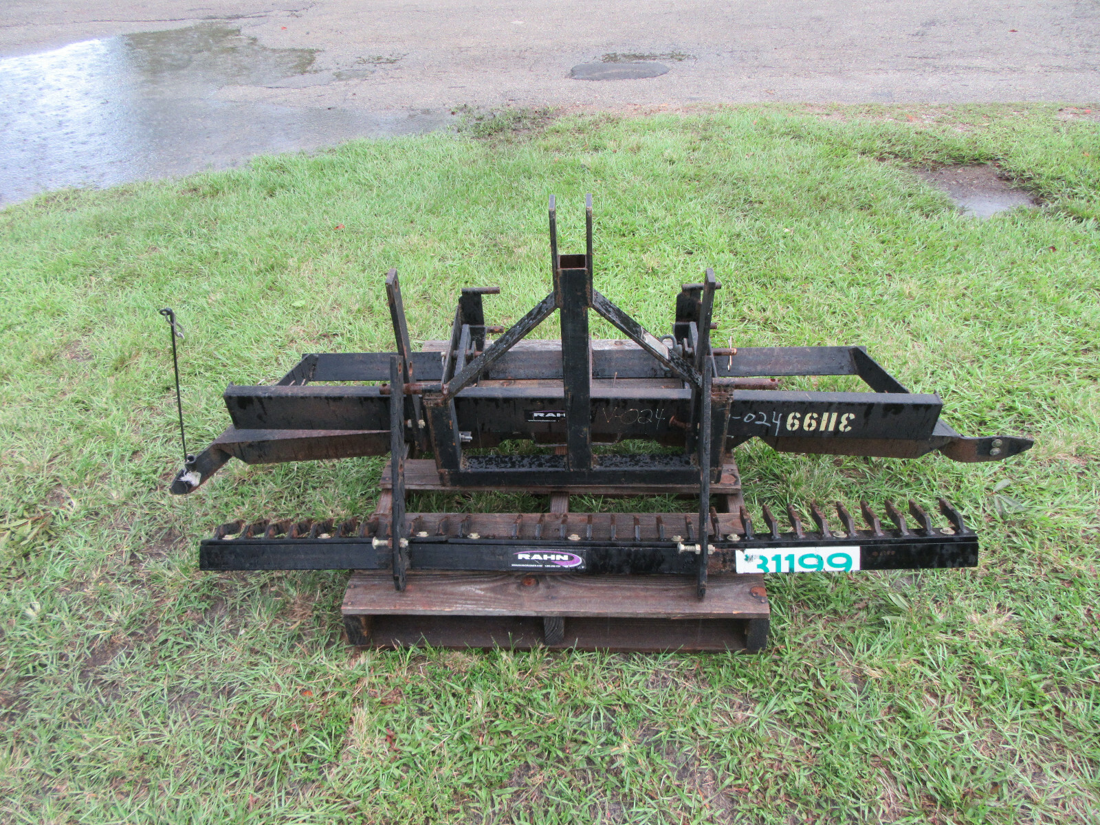 RAHN GL 650 INFIELD GROOMER Grader Scariffier Mounts 3 pt Hitch Small ...