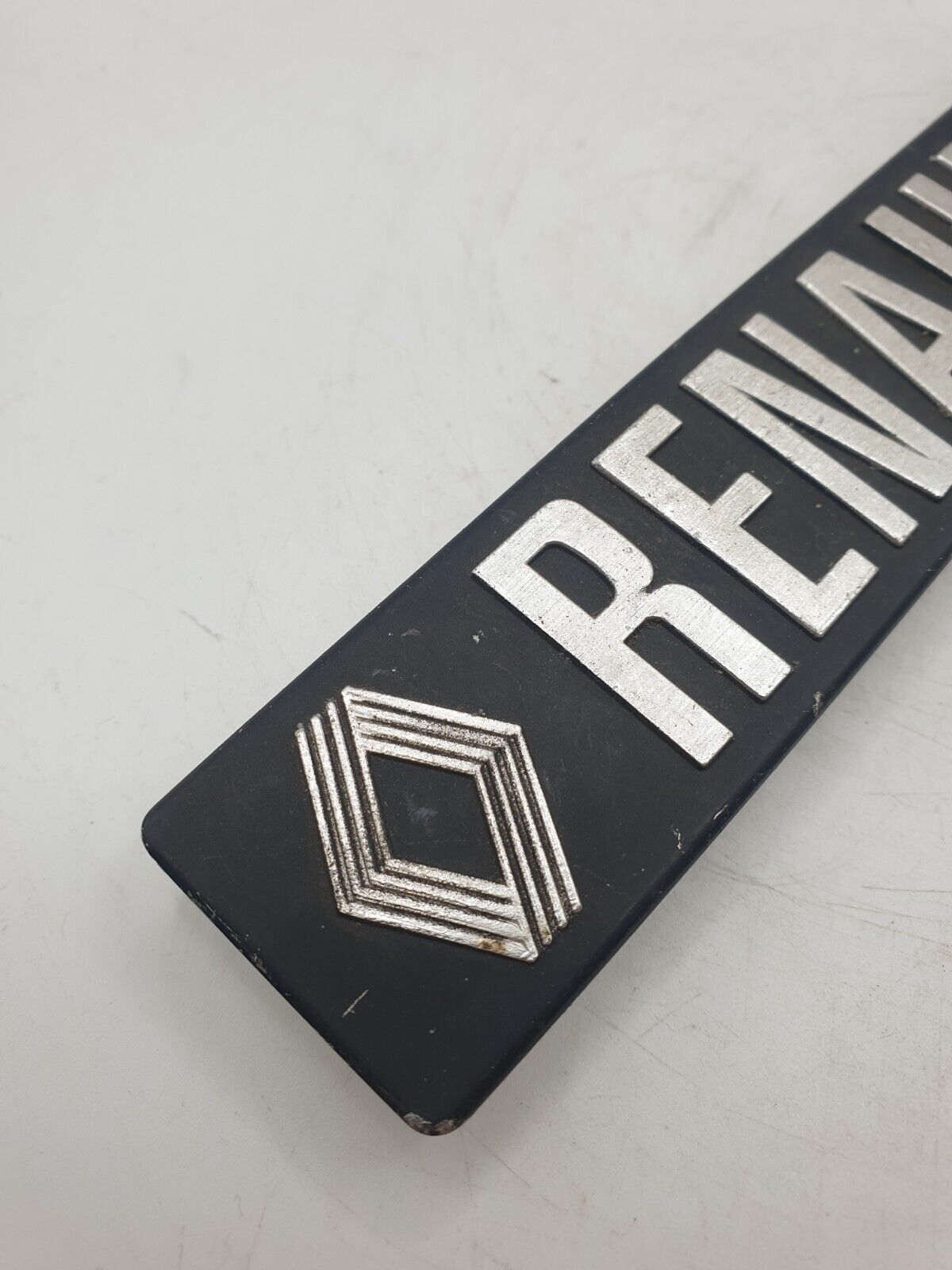 Renault 4 TL Véritable Badge Emblème Logo Pièce OEM Utilisée | eBay