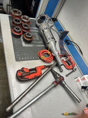 Pipe Threaders - Ridgid 700 Pipe Threader Set 12R