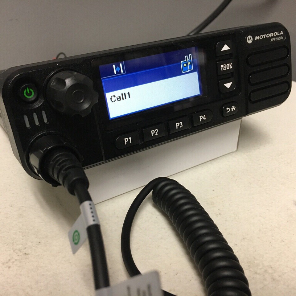 Motorola XPR5580e AAM28UMN9WA1AN 806-870 896-941Mhz LTR Passport mobile ...