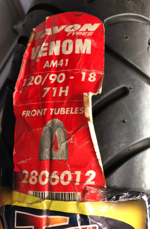 Avon Venom AM41 120/90-18 71H Front Tubeless Motorcycle Tire P/N ...