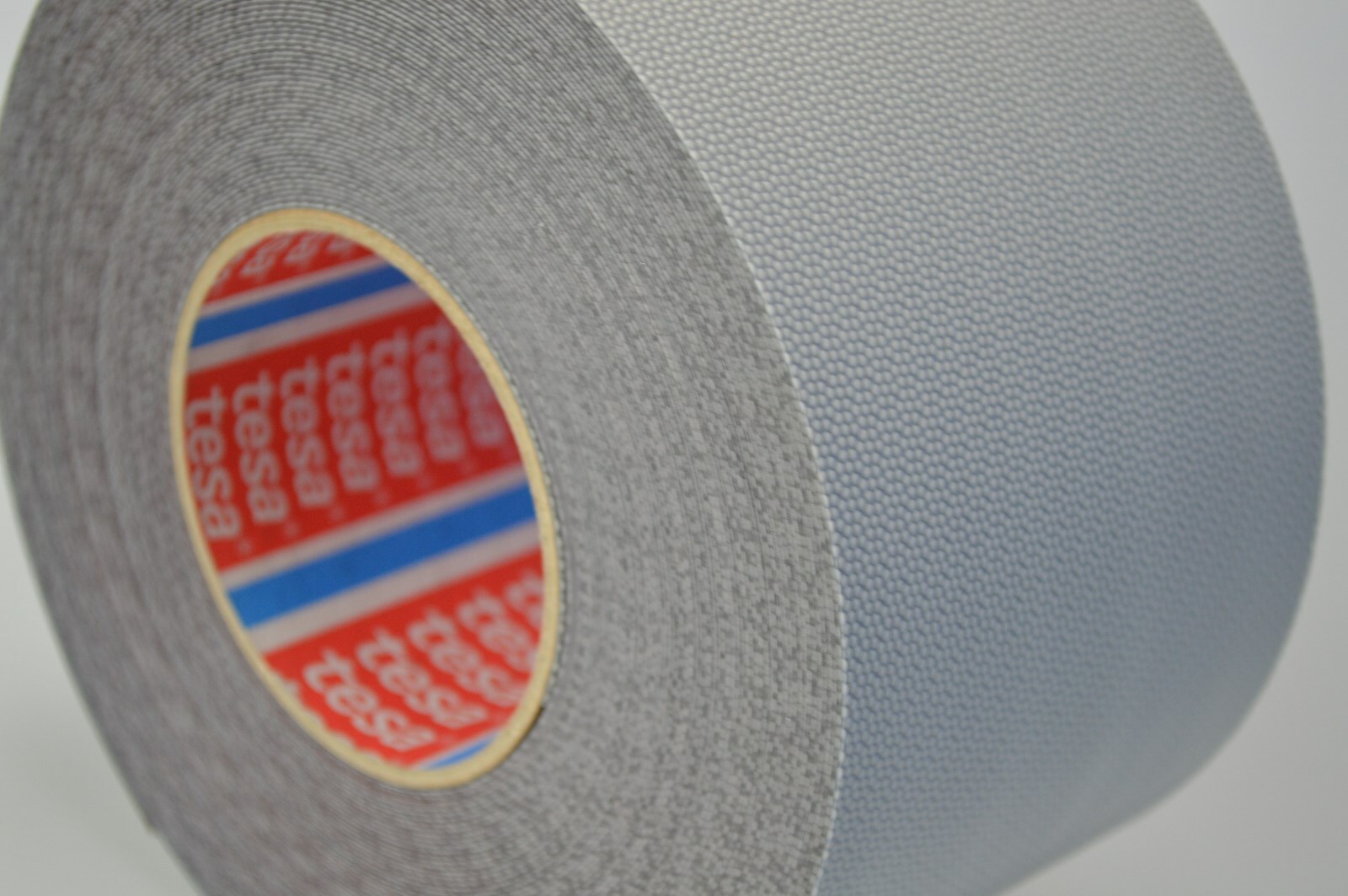 TESA 4863 diverse Längen und Breiten Klebeband, antirutsch, Noppen ...