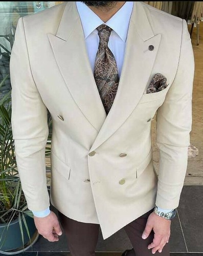 Designer Beige Two Rows of Buttons Double Row Jacket Goldene Buttons ...