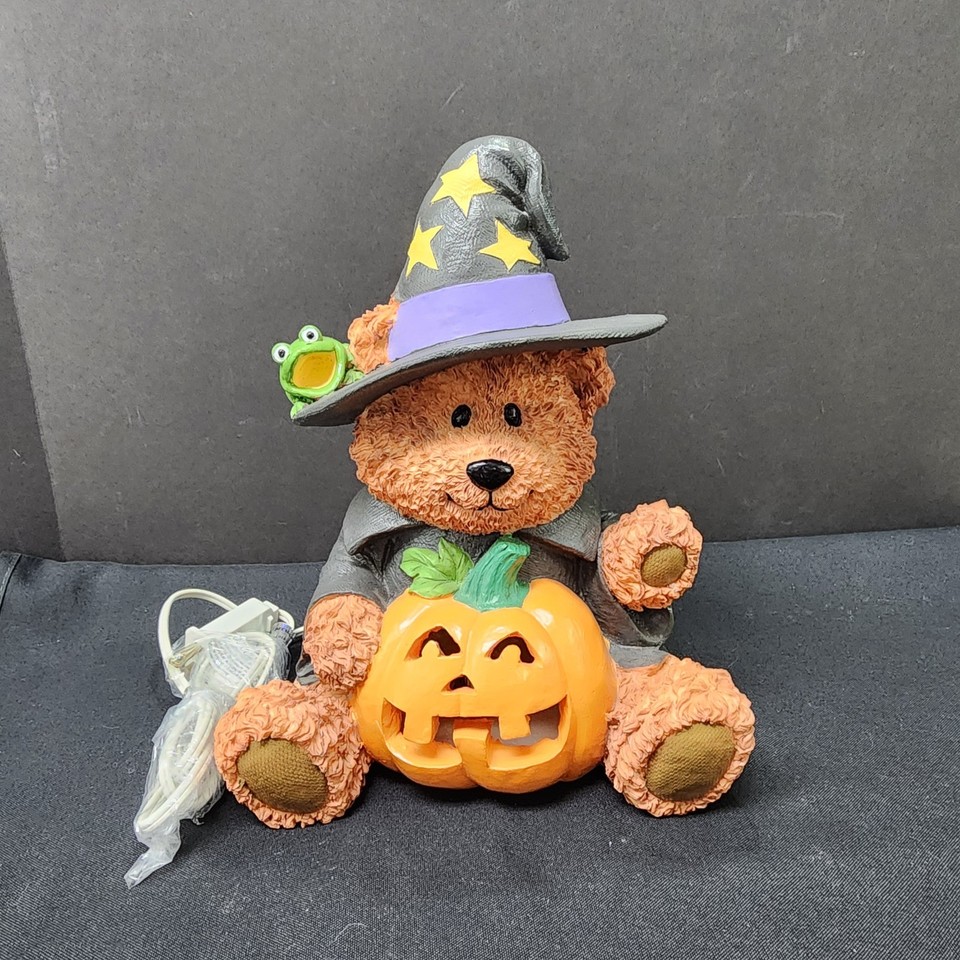 Halloween Lighted Resin Bear with Witch Hat/Jack-O-Lantern Vintage NEW ...