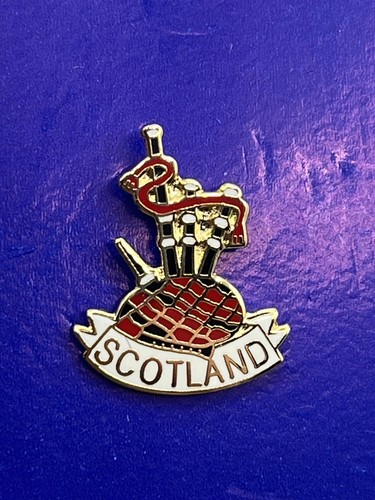 Scotland Tourist Travel Souvenir Pin - UK Scottish Bagpipes | eBay